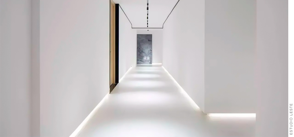 Rodapé invertido: saiba o que é e as vantagens de aplicar essa ...